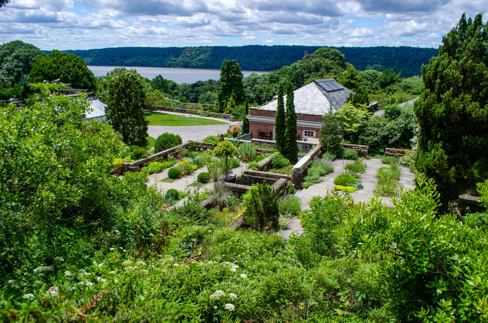 Calendar - Wave Hill