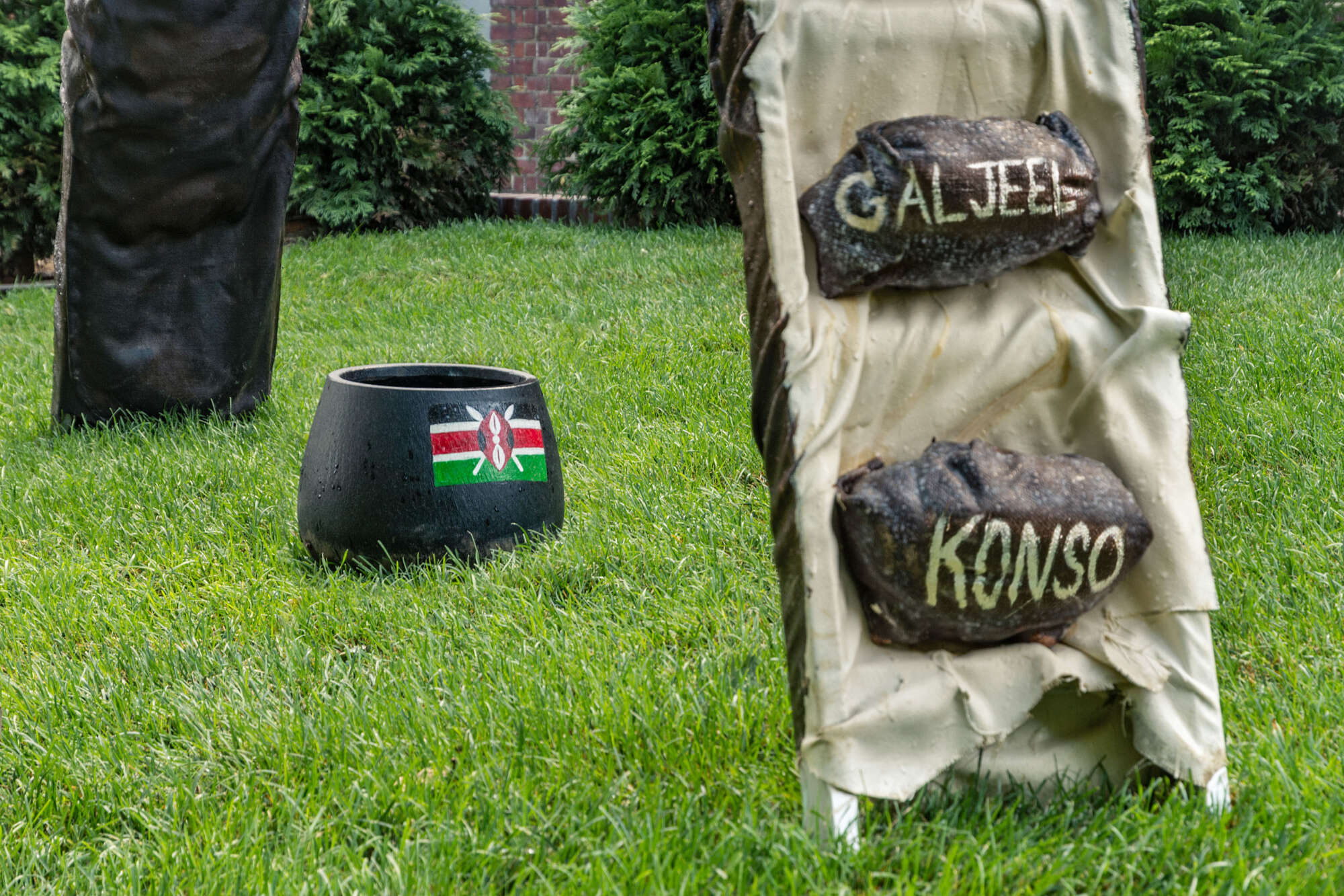Dario Mohr | QuadroPod: Seeds of Kenya - Wave Hill
